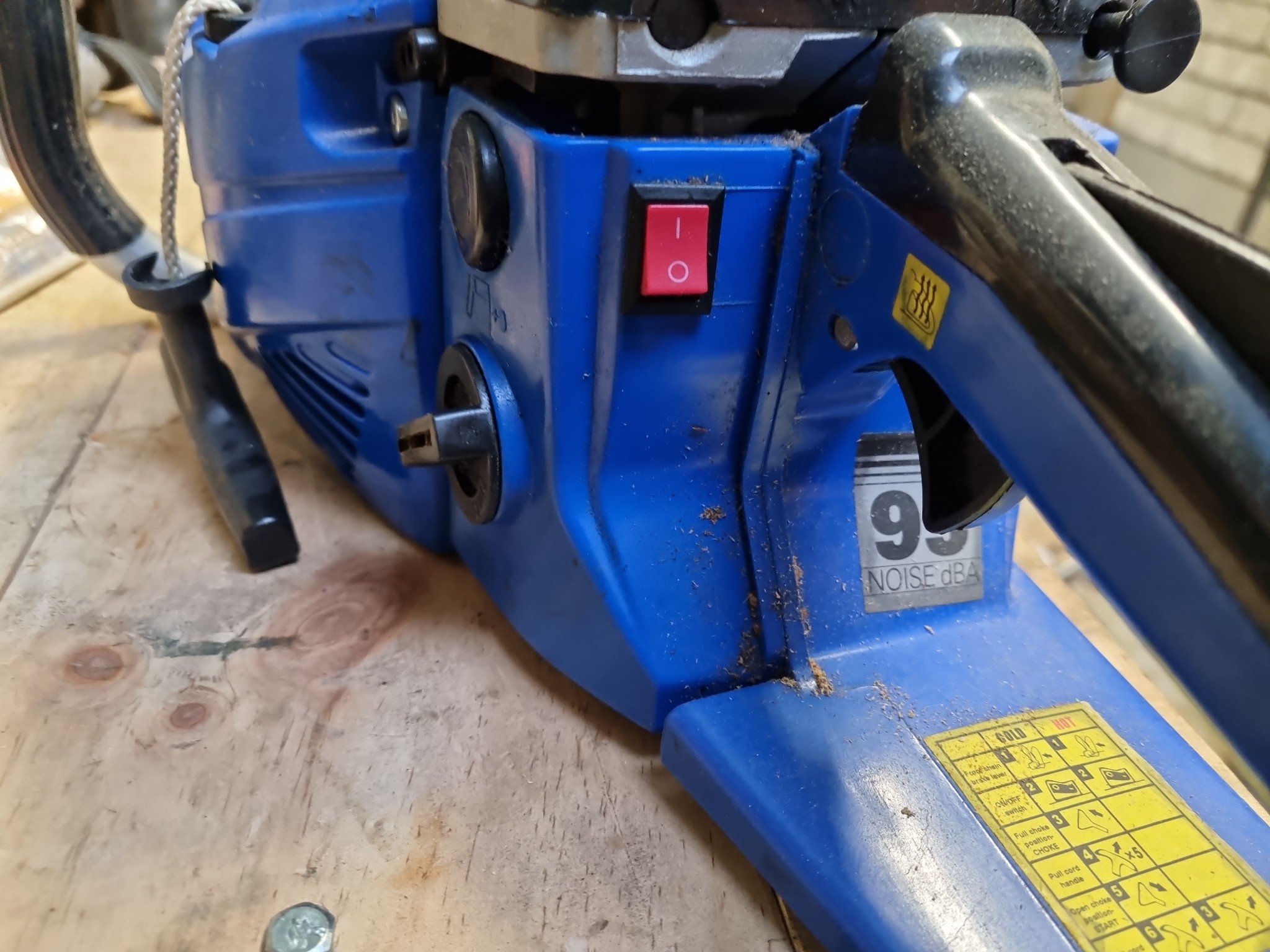 GardenMaster 18" Petrol Chainsaw